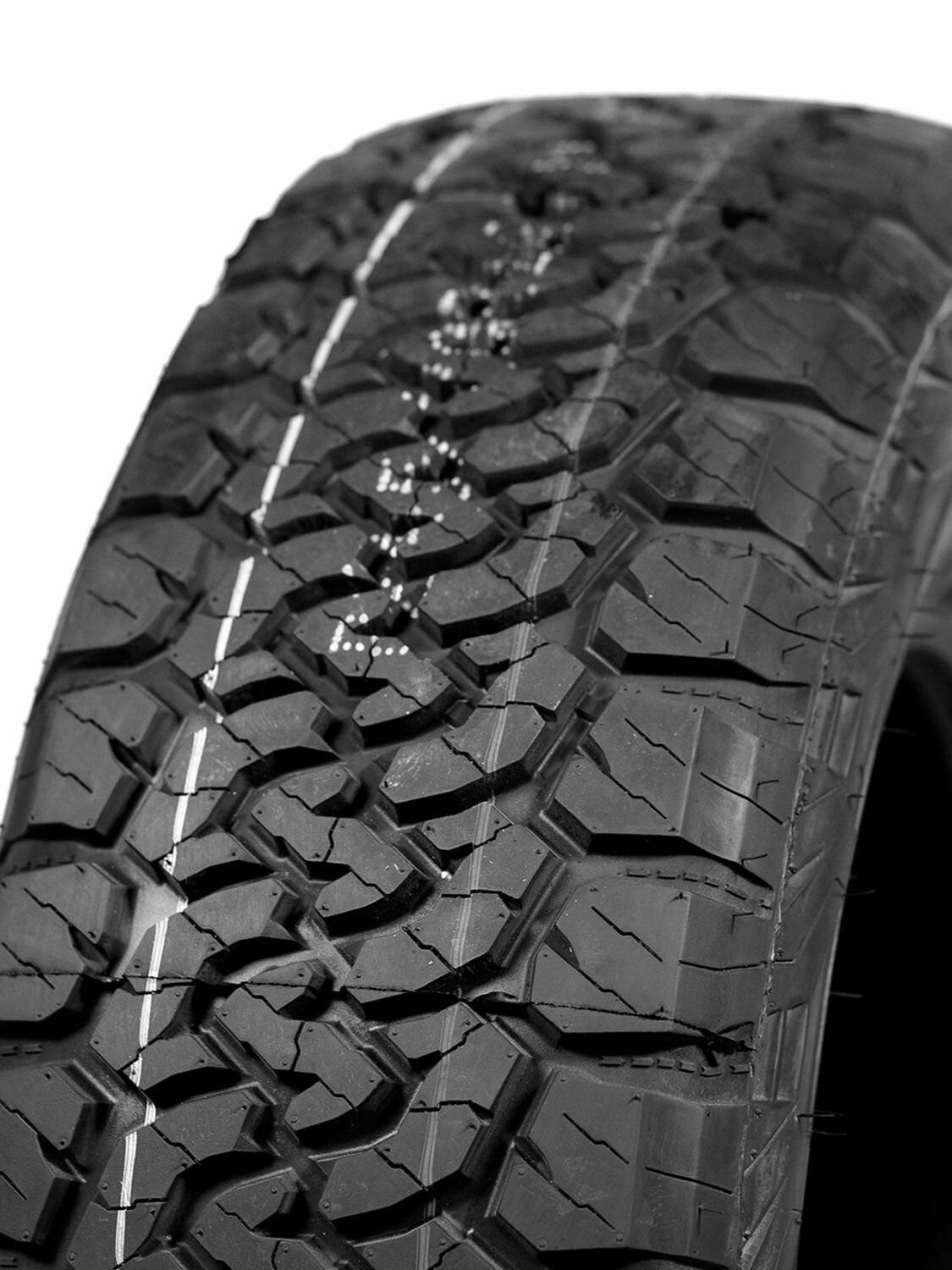 Автошина R16 255/70 Sumaxx All-Terrain A/T 111T