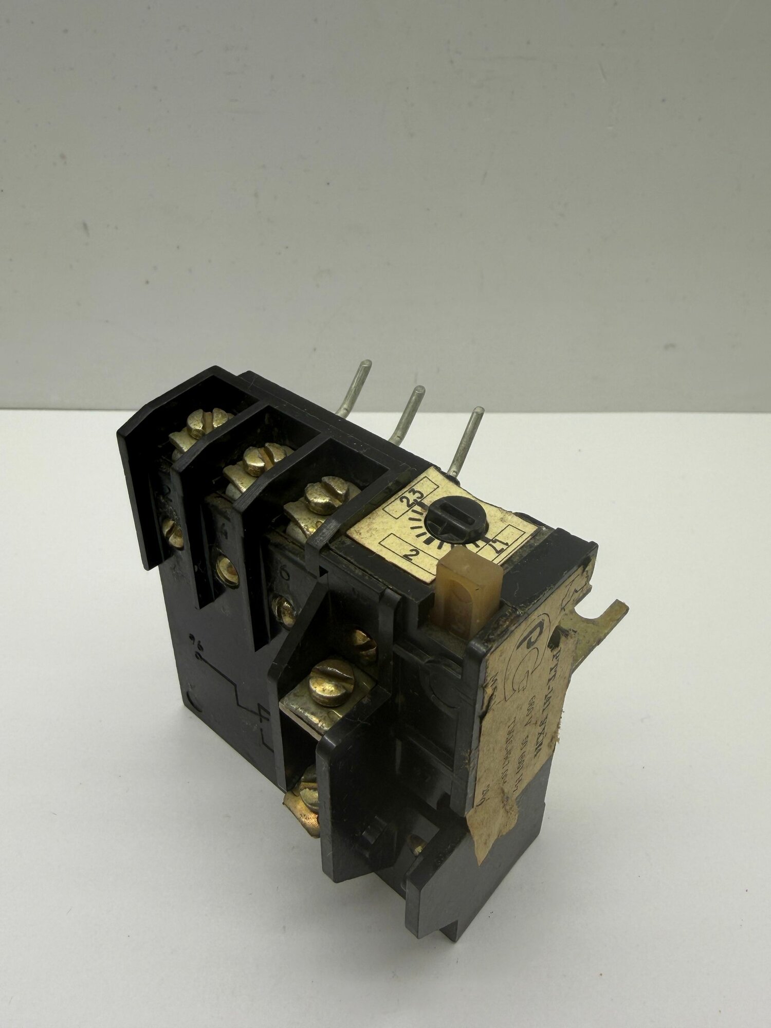 РТТ-141 УХЛ4 Кашин, 1,7-2,3 А, Реле электротепловое токовое, 660V, 50-60Hz.