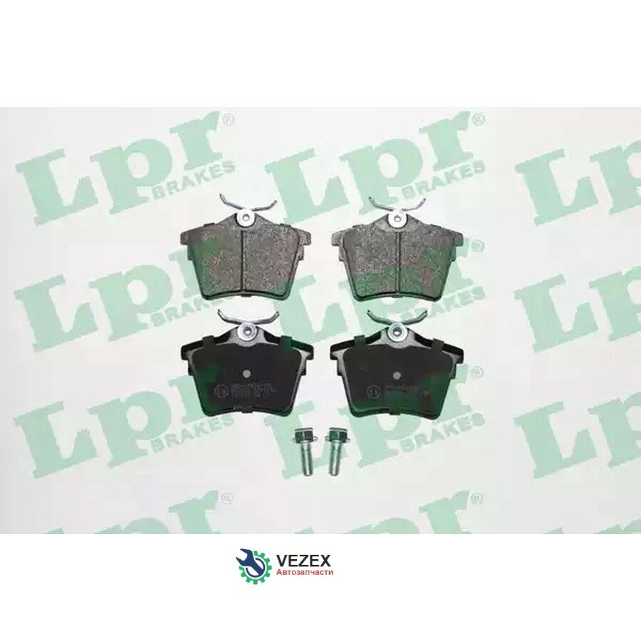 LPR 05P1195 Комплект тормозных колодок 05P1195