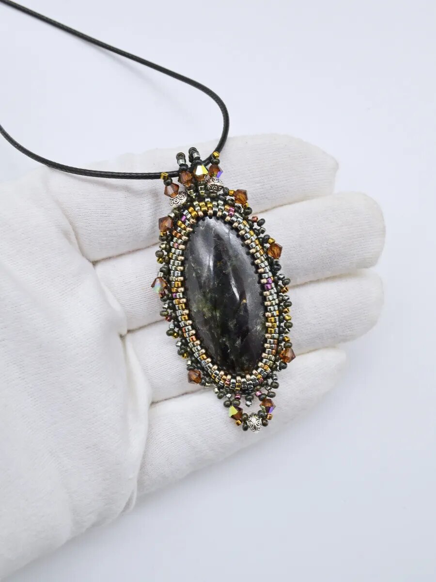 Колье, кристаллы Swarovski