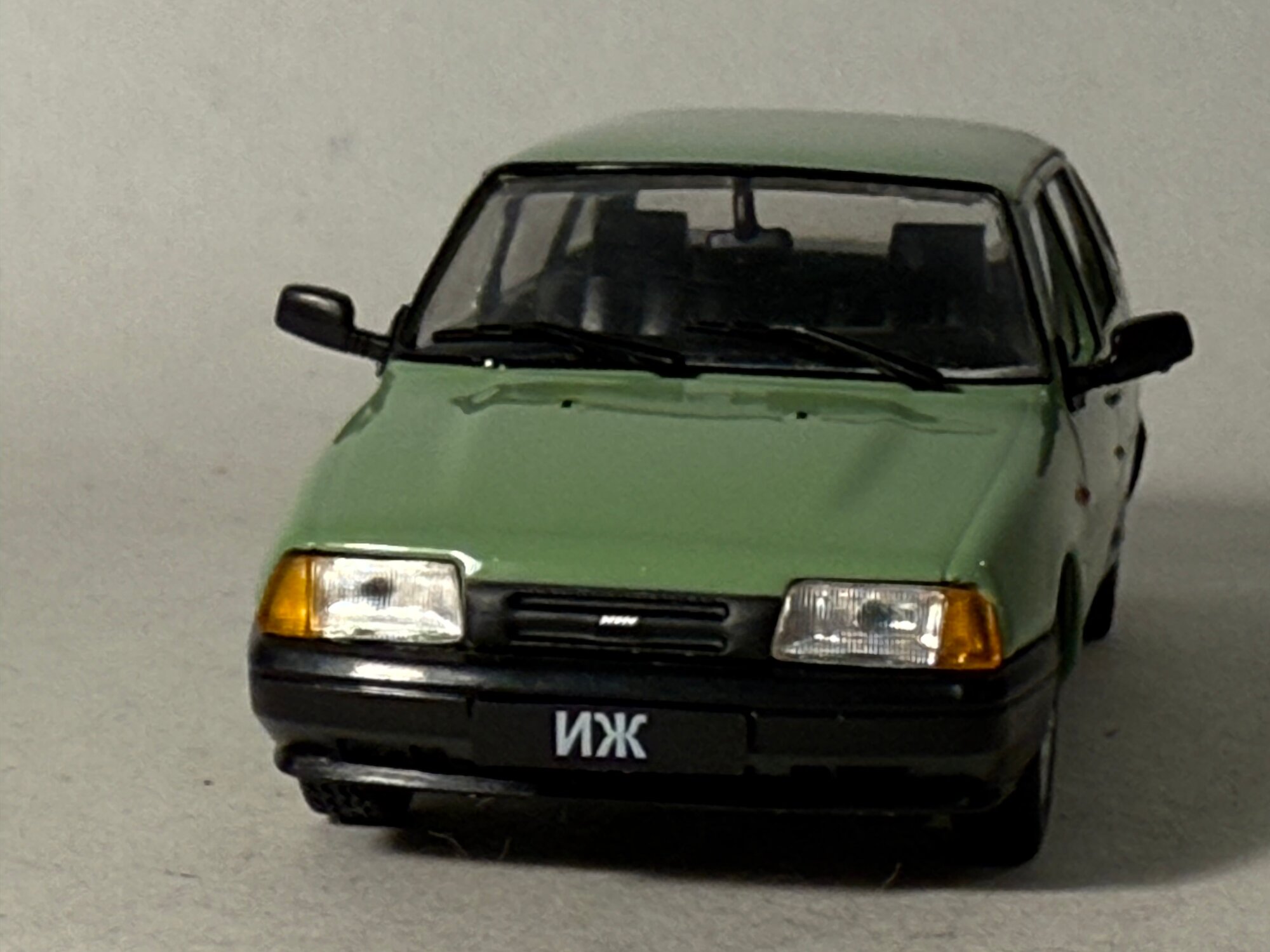 ИЖ 2126 "Орбита" Модель автомобиля 1:43, коллекционная, металл.
