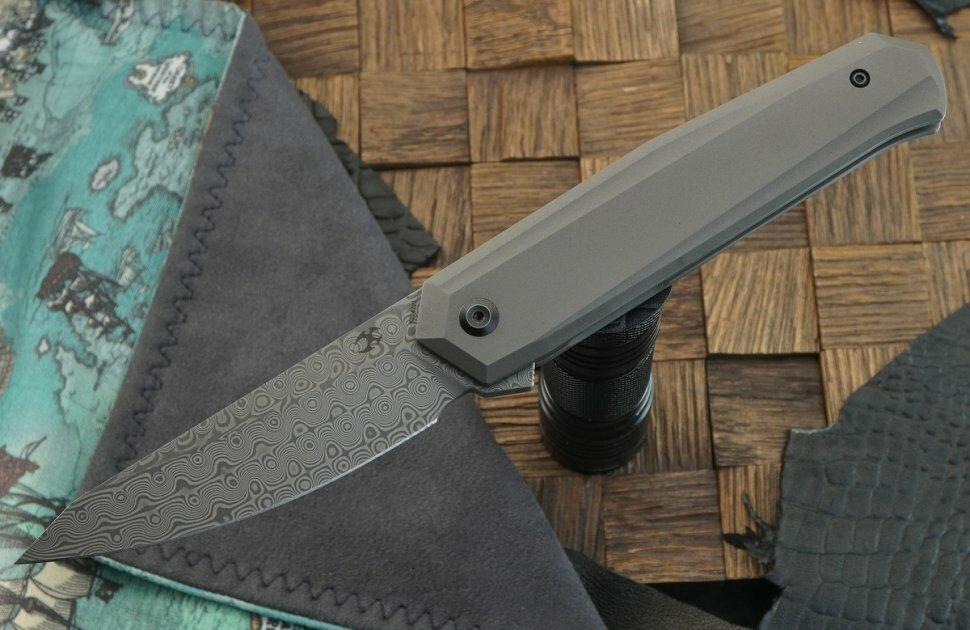 Складной нож Kansept Knives Integra, клинок дамаск, рукоять silicon carbided titanium