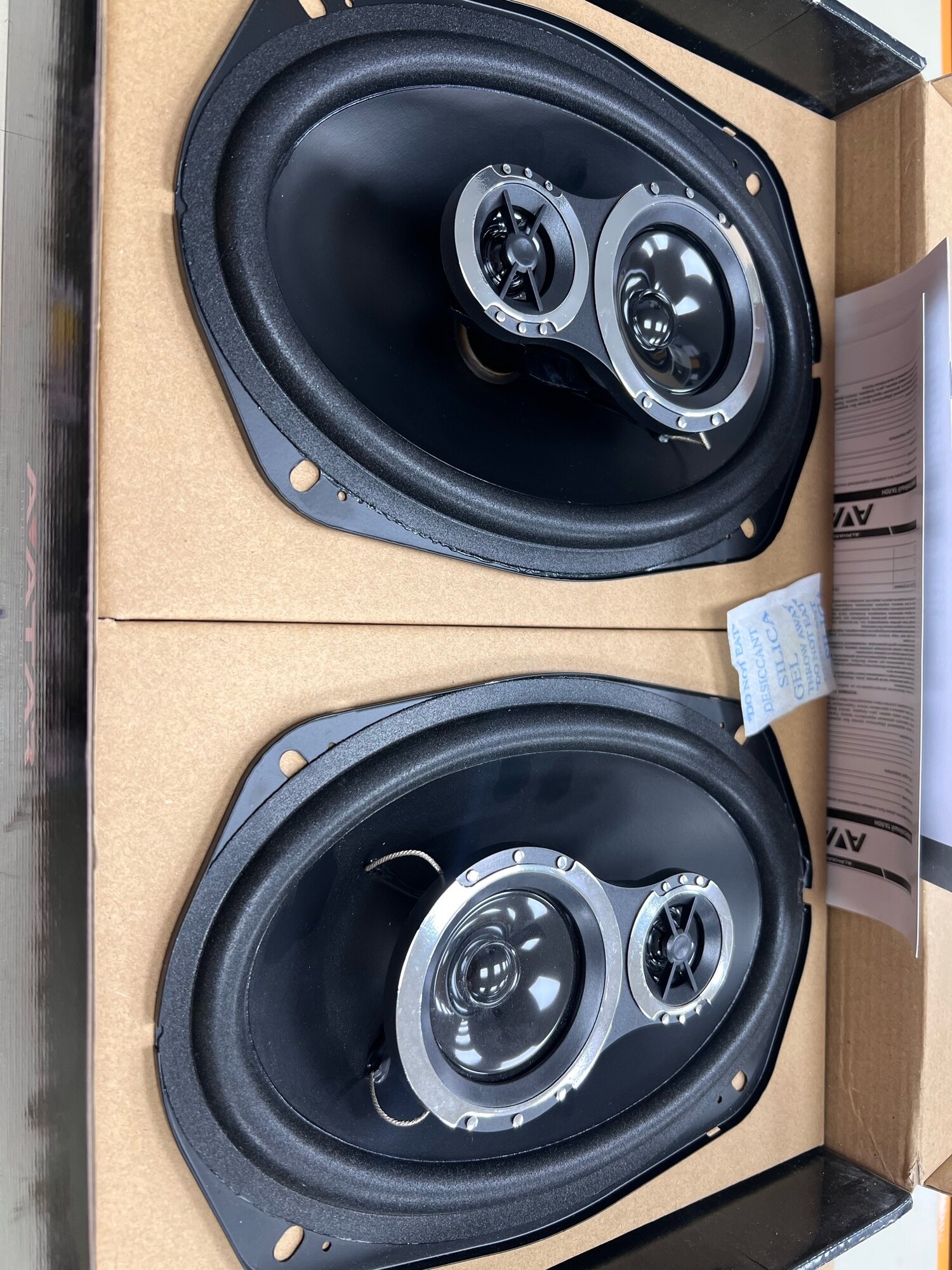 Динамики AVATAR XBR-6913U ALPHARD AUDIO