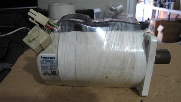 Модуль PANASONIC AC SERVO MOTOR MSMA082A3S 100% TESTED