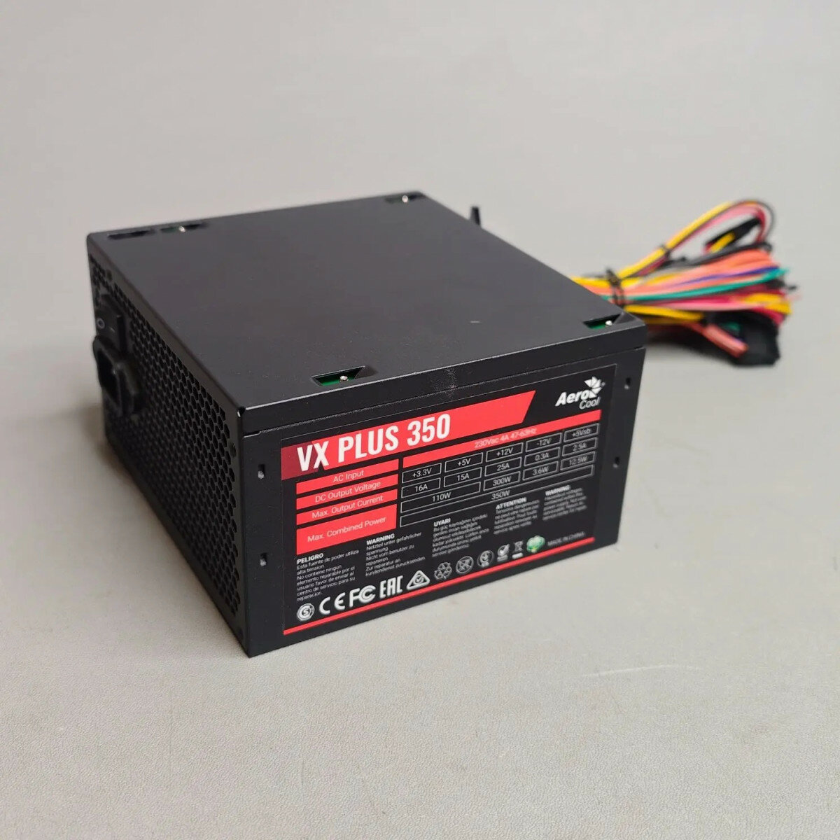 Блок питания AeroCool VX Plus, 350Вт, ATX, 80PLUS
