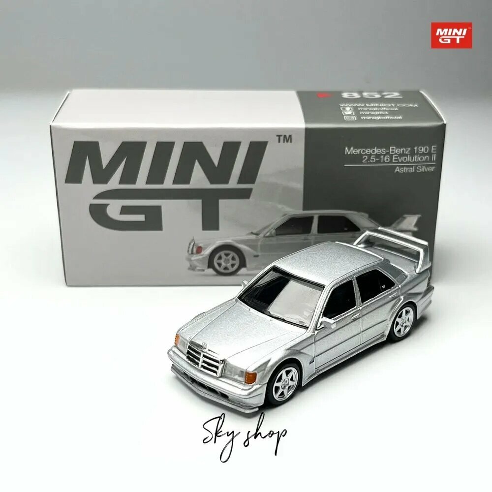 Машинка MINI GT 1:64 #852 Mercedes-Benz 190E 2.5-16 Evolution II Astral Silver модельки машин металлические