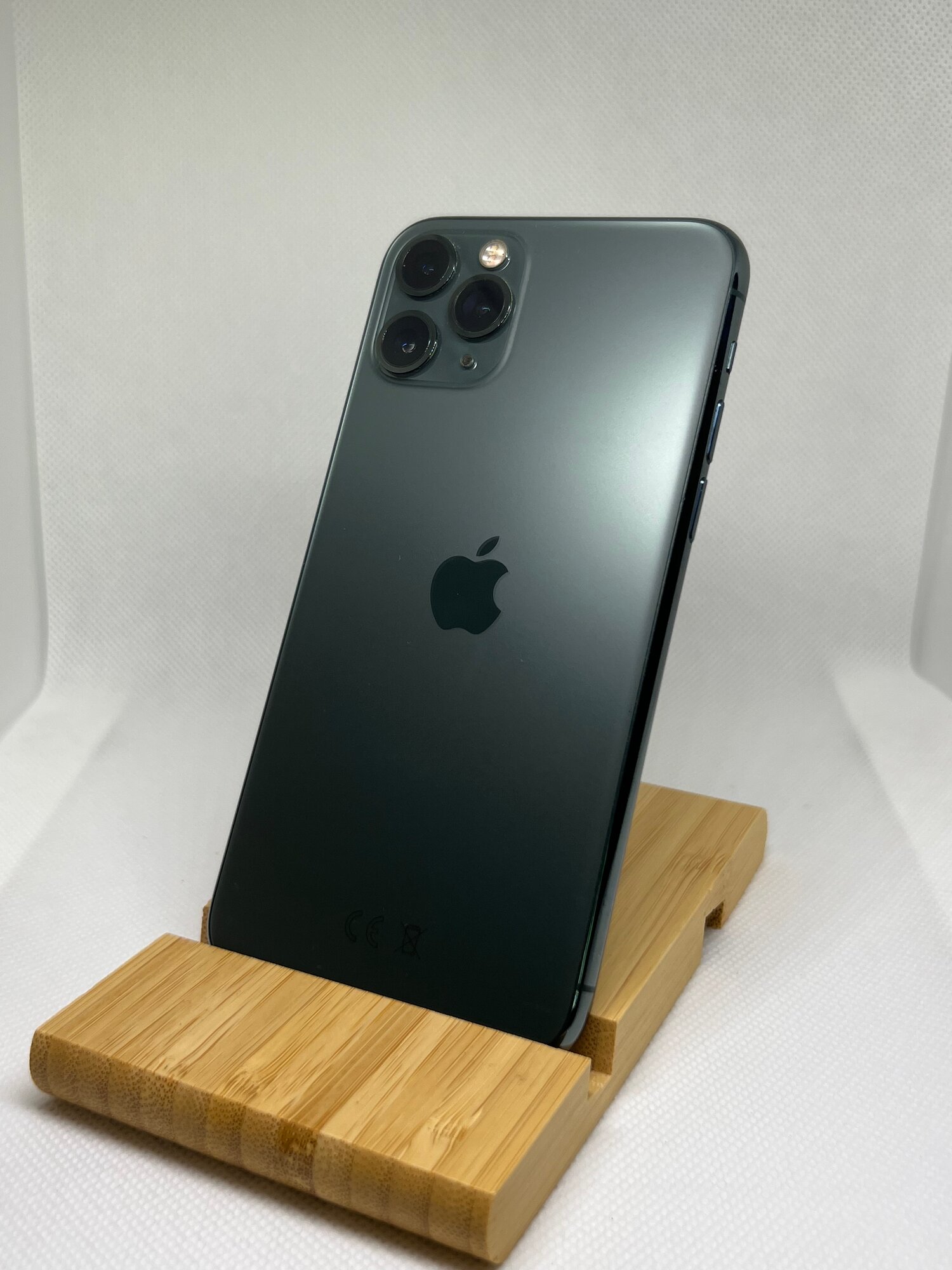 Смартфон Apple iPhone 11 Pro, 64gb, space gray, RU, nano SIM + eSIM