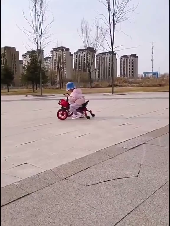 Детский велосипед — фото 1