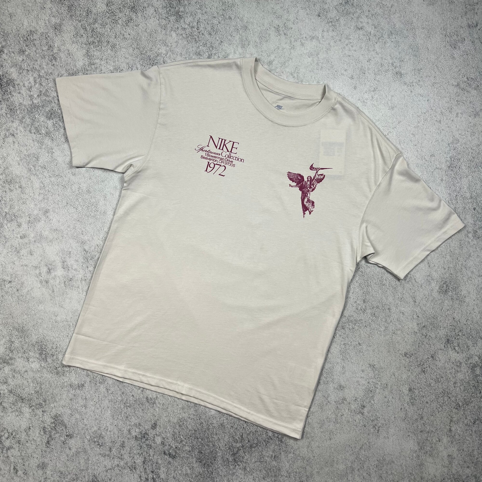 Футболка sportswear