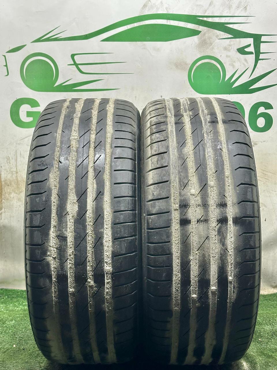 Комплект (2 шт) летних БУ шин Nokian Tyres Hakka Black 235/55 R17 38% износ YQL553494