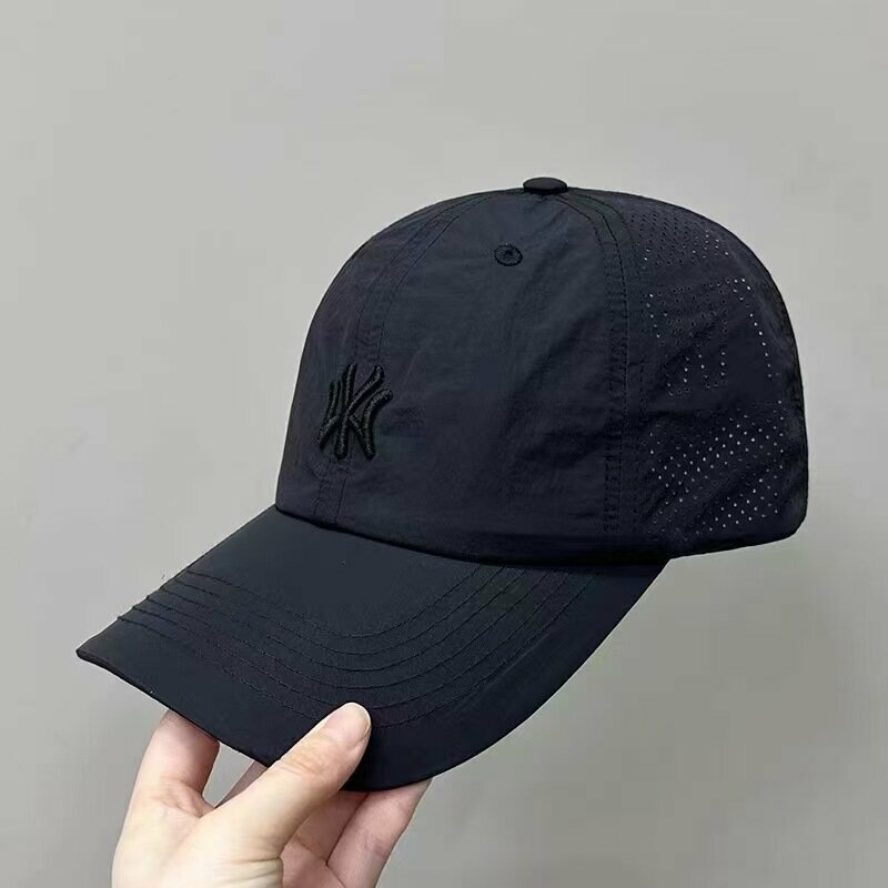 Бейсболка MLB, NEW ERA, унисекс, подходит как для мужчин, так и для женщин.