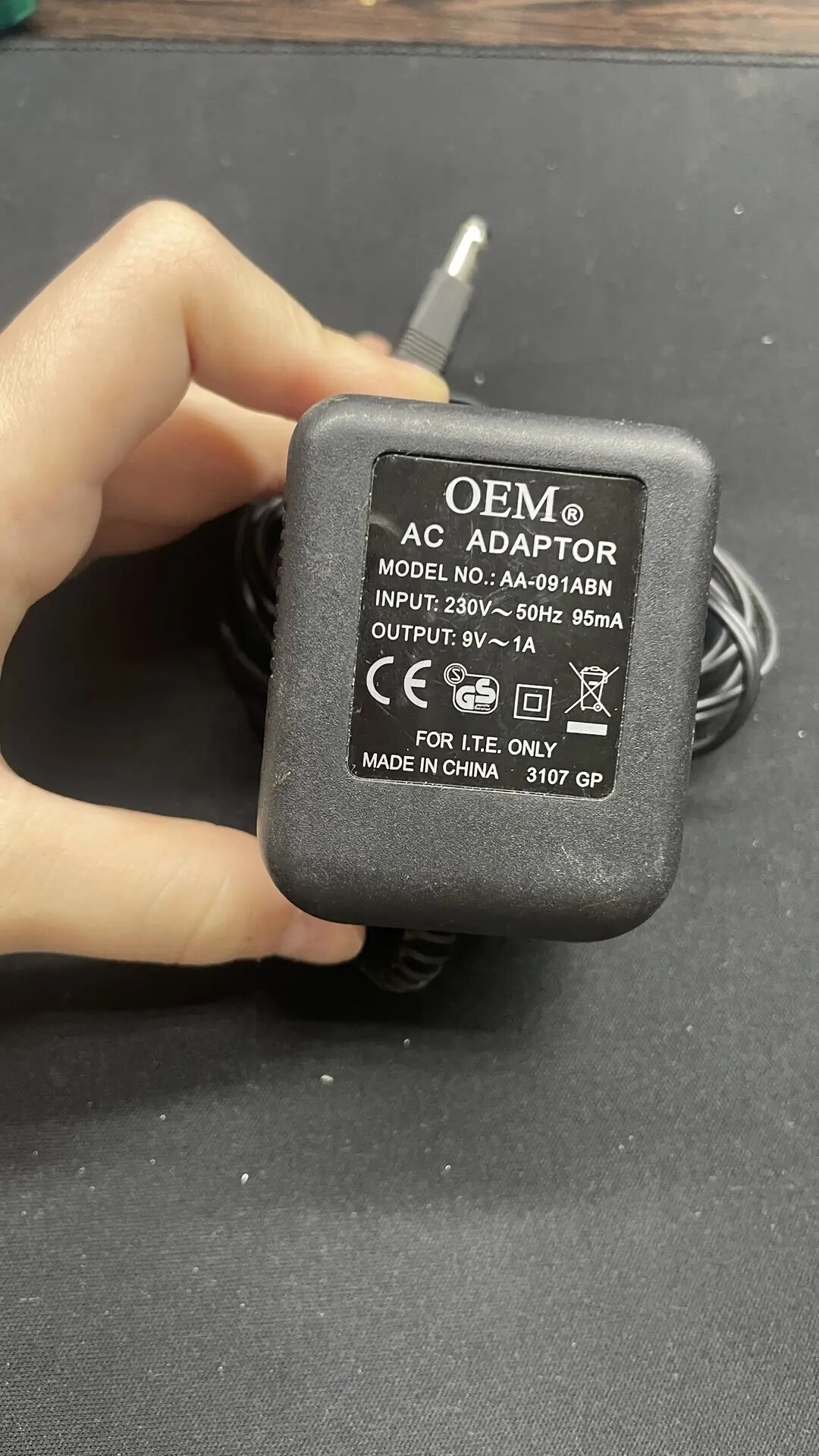 OEM AC ADAPTOR AA-091AEN зарядное устройство