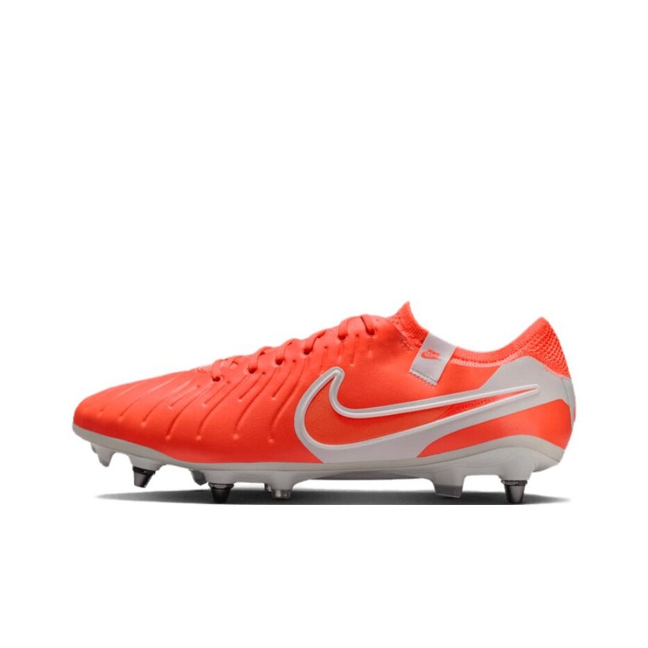 Бутсы NIKE