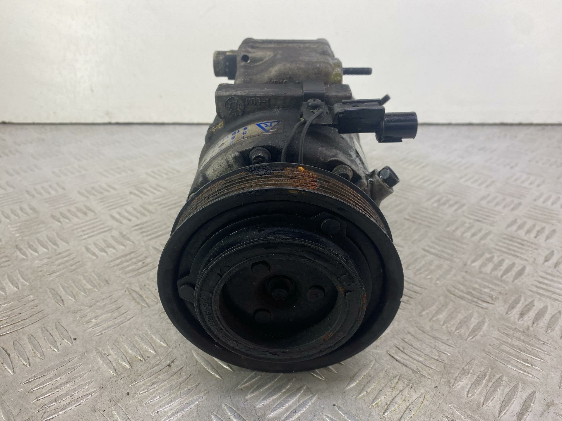 Компрессор кондиционера Hyundai Santa Fe 2 2007 F500MA5EA08