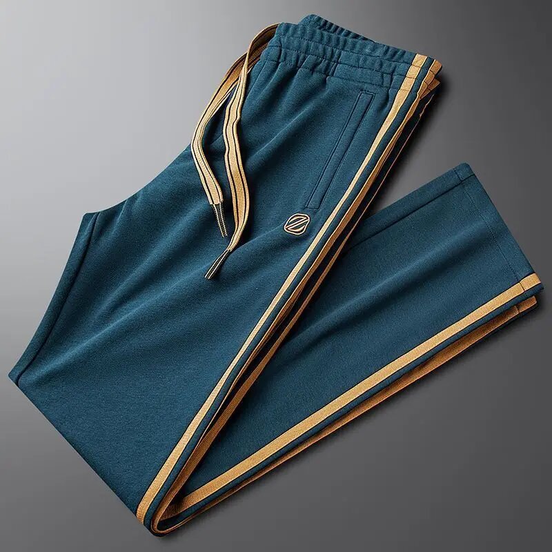 Брюки спортивные