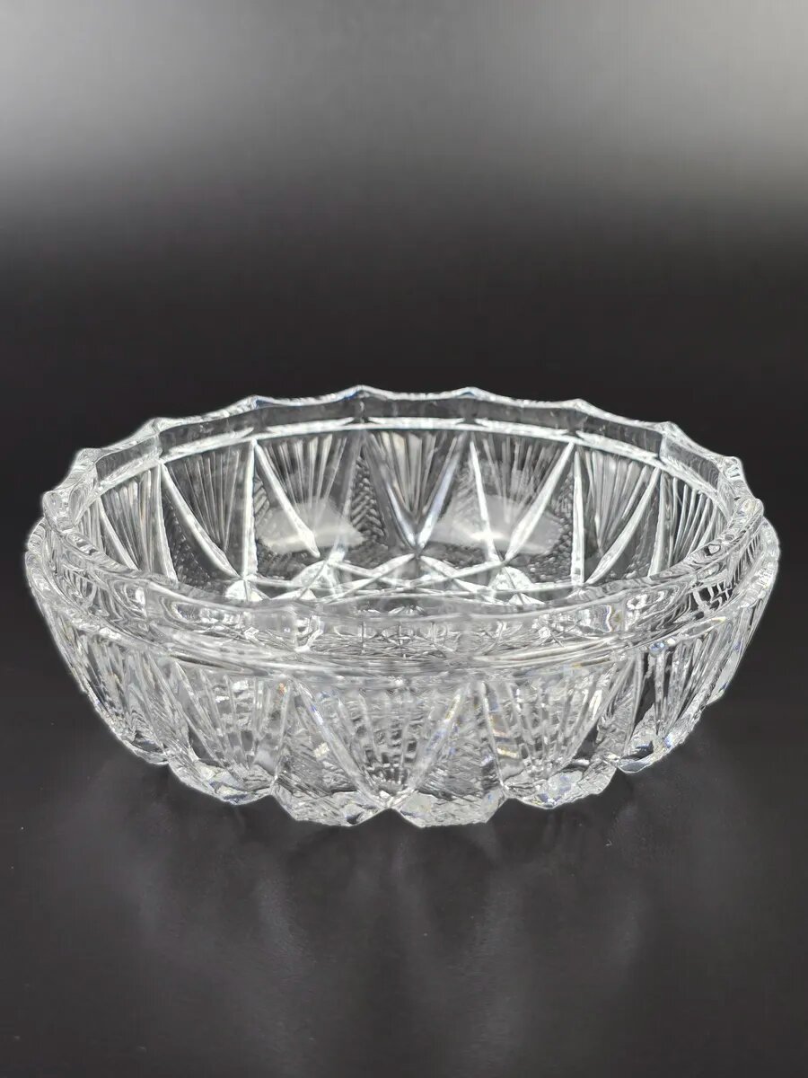 Винтажная ваза-конфетница, хрусталь. СССР