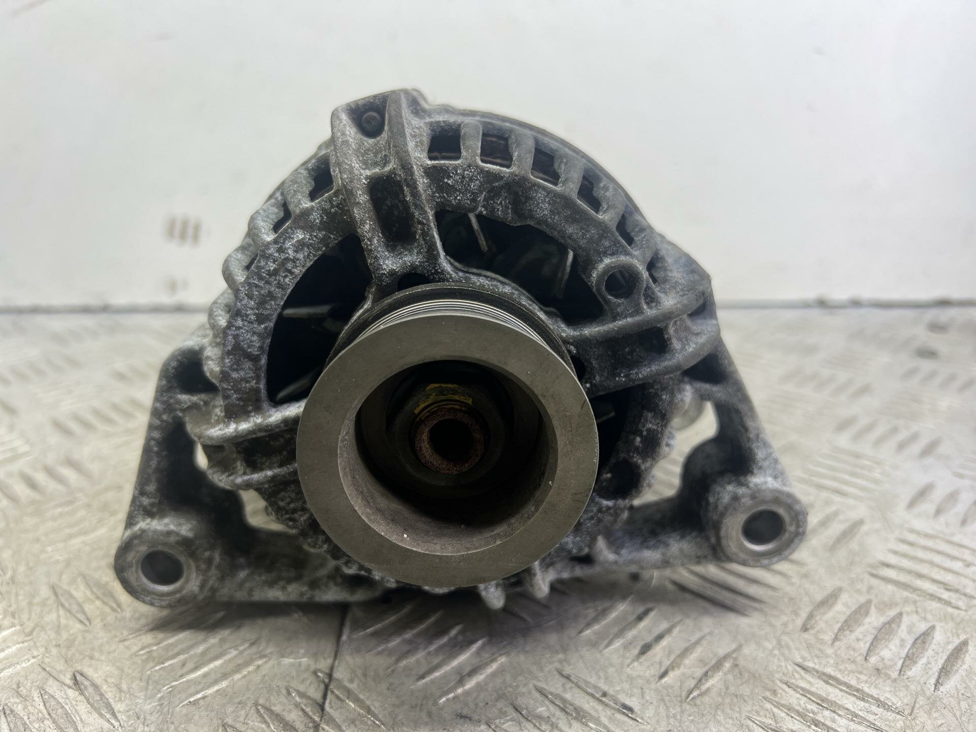 Генератор Opel Corsa C F08 2001 0124225018