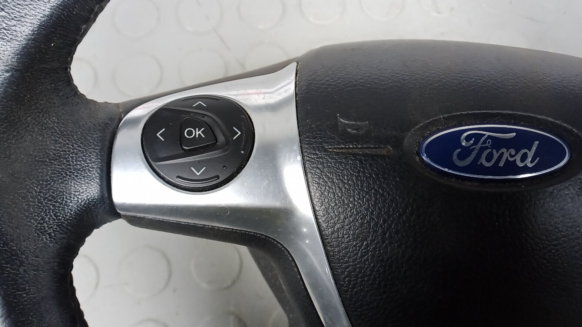 Руль FORD GRAND C-MAX — фото 1