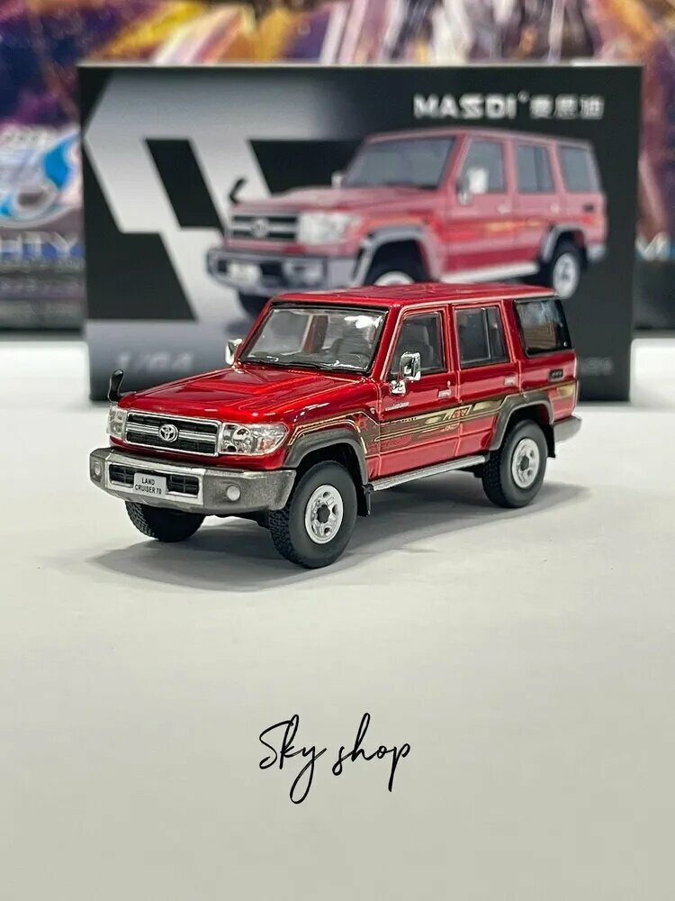 Машинка MASDI 1:64 Toyota 1994 Land Cruiser 76 Red модельки машин металлические