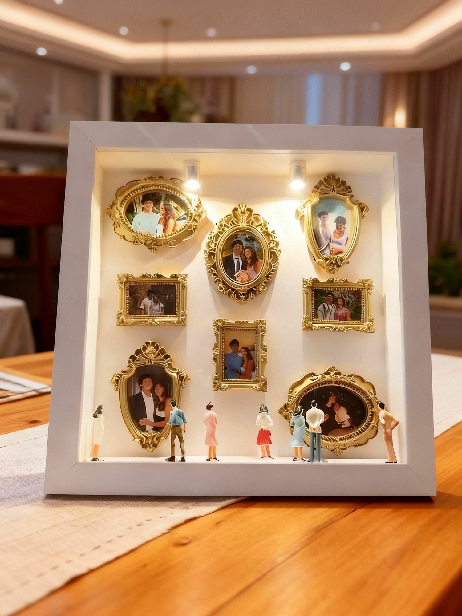 Стеклянная витрина Cornice Shadow Box стильный декор для памятных моментов. Идеальна для подарков на свадьбы, дни рождения, новоселье и праздники.