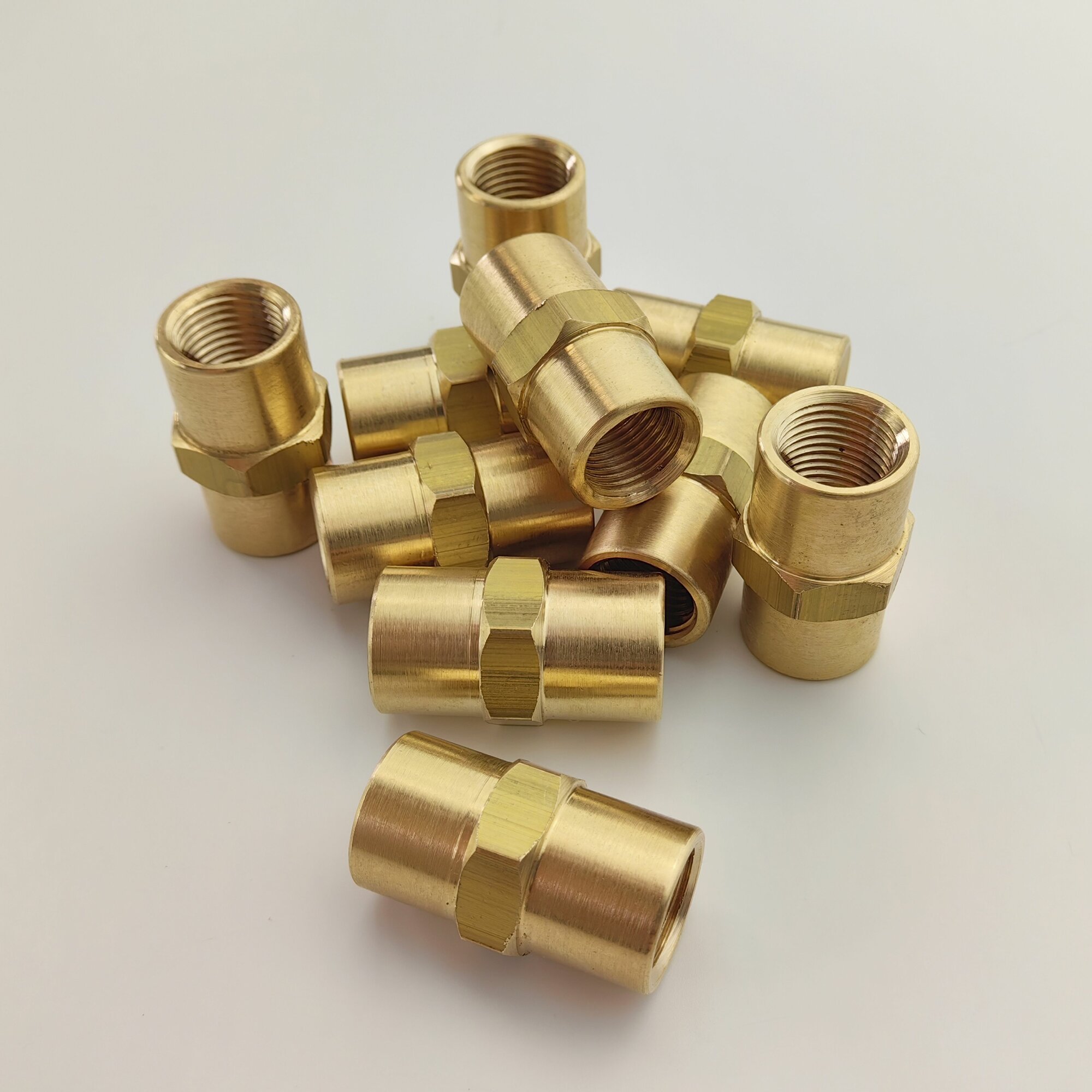 Муфта пневмо HG 1/8" ВР, 10 шт