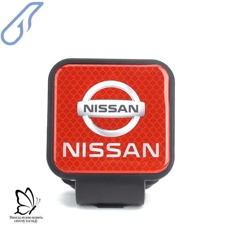 Эксклюзивный держатель с резиновой заглушкой 50х50 мм для фаркопа NISSAN