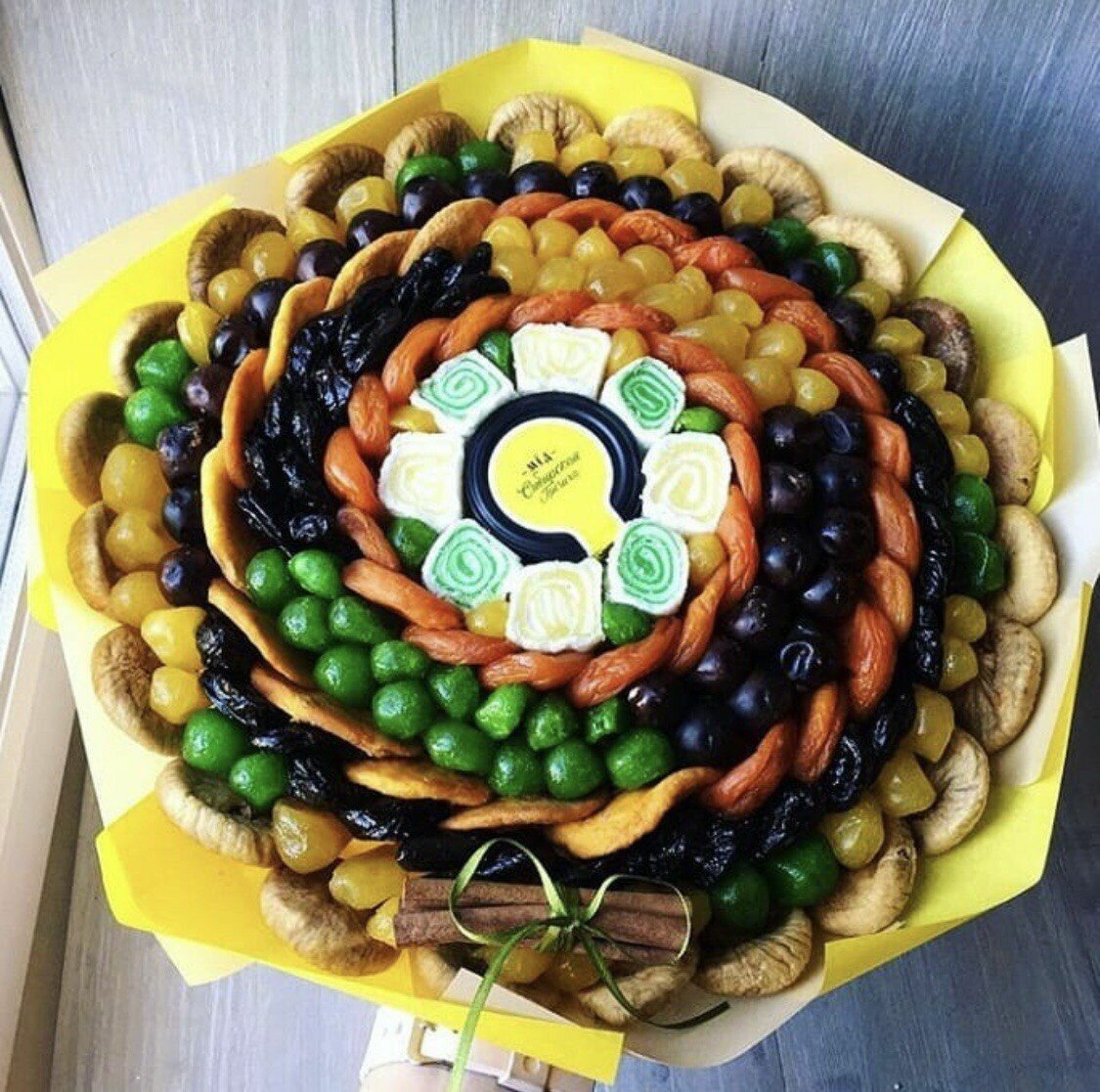 Букет из сухофруктов 1,8кг. Подарок на Рамадан