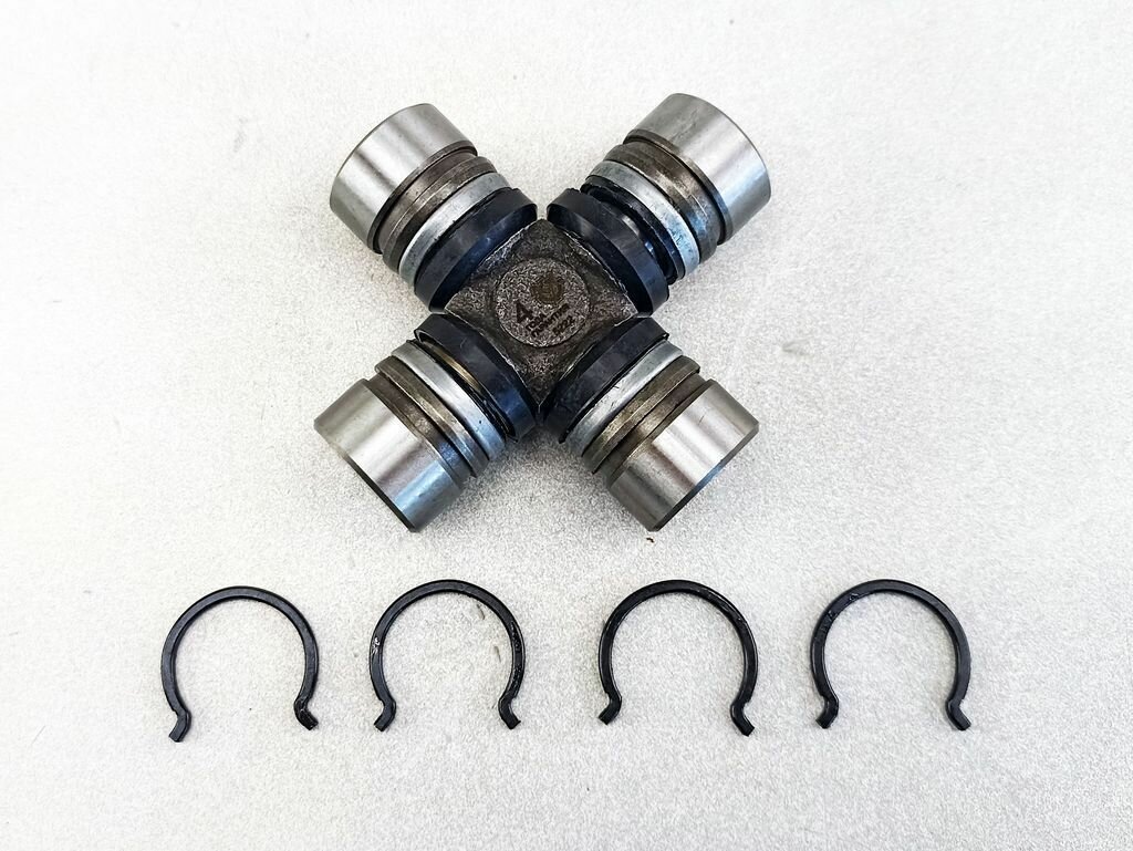 Крестовина карданного вала для а/м УАЗ, для а/м ГАЗ мелкий ролик, с кольцами