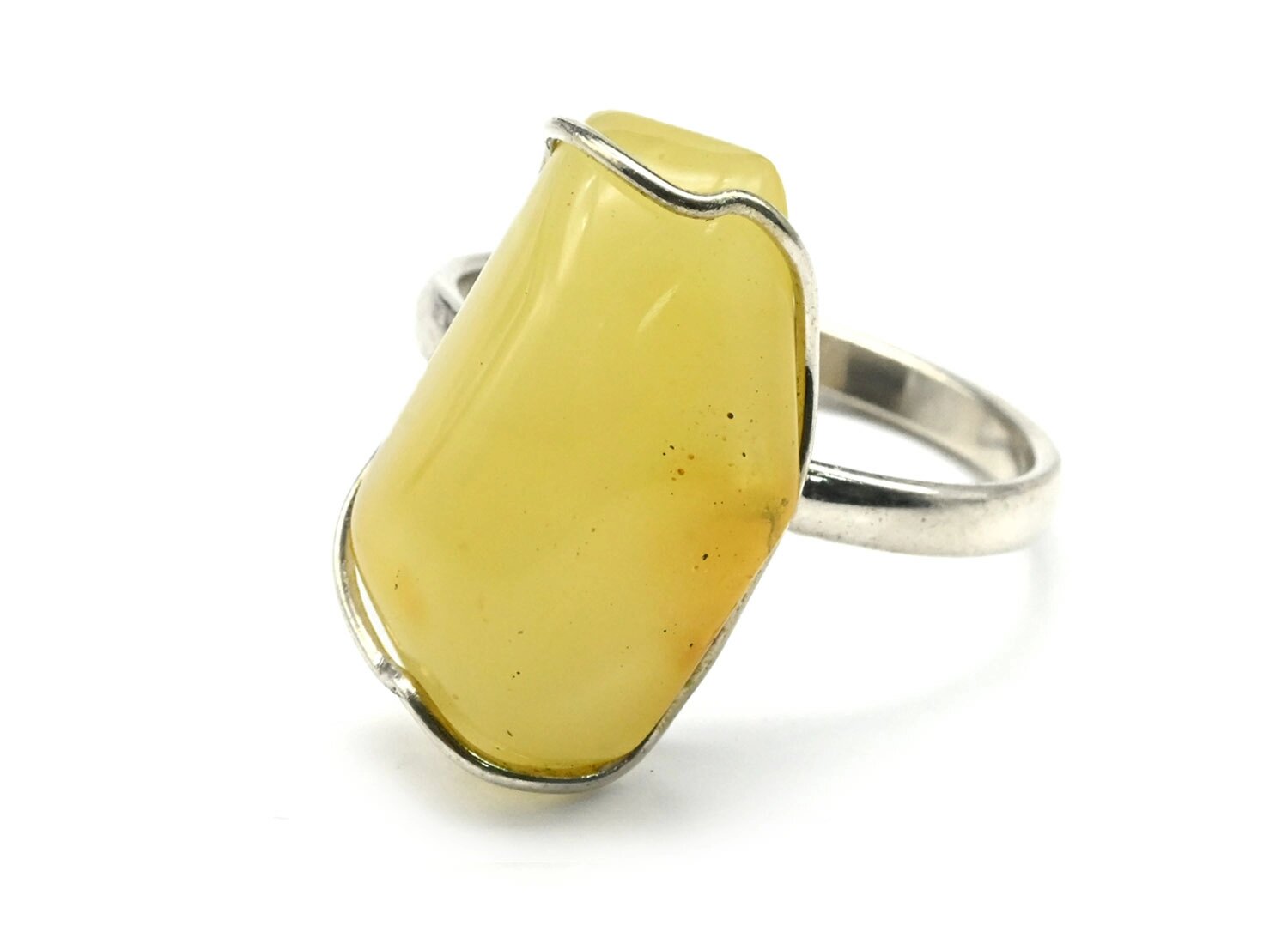 Кольцо, янтарь