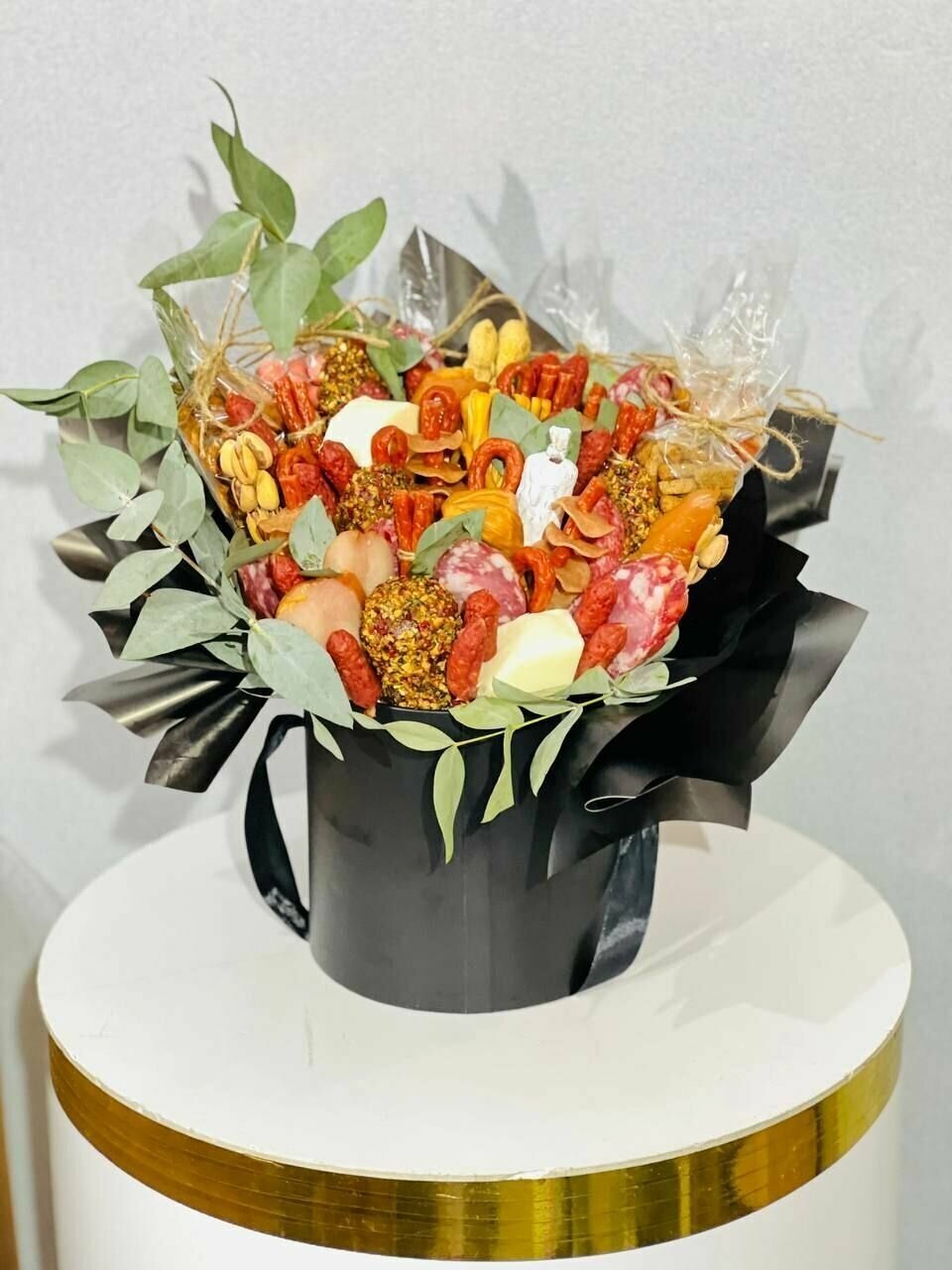 Букет из колбасы и сыра , Подарок мужчине