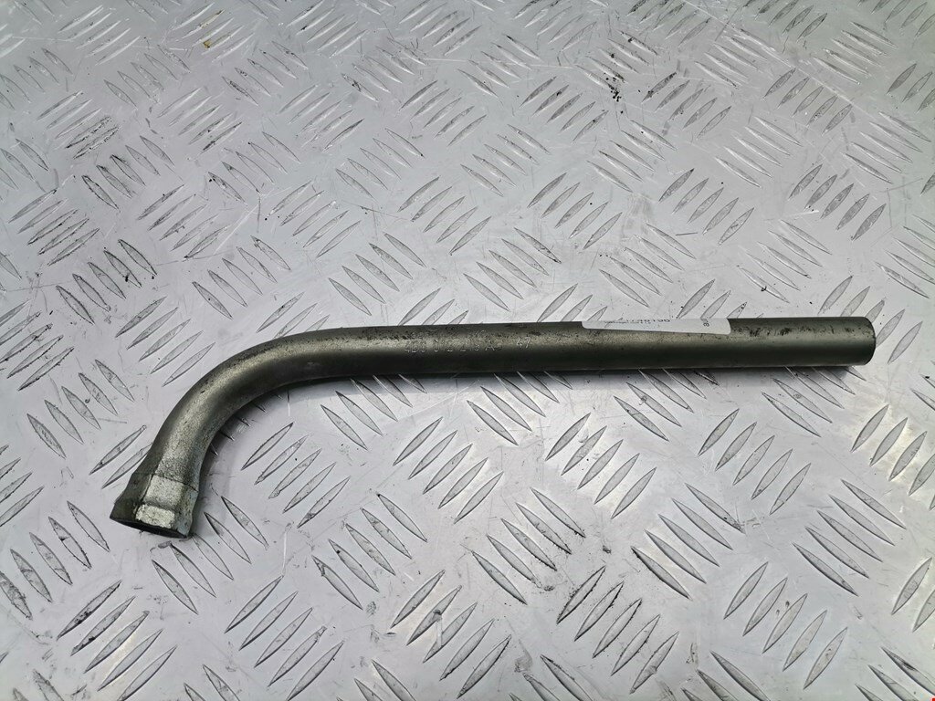 Ключ баллонный Volkswagen Golf 4 4D0012219A арт. 1748196