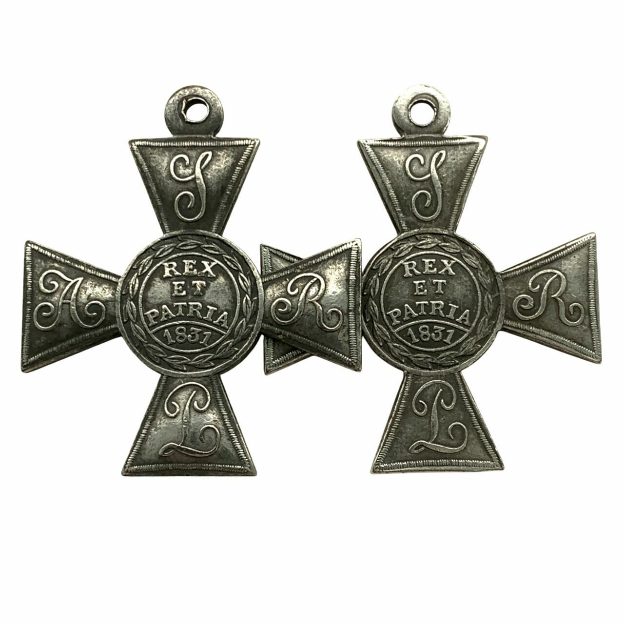 Крест Militari Virtuti 1831 год. Муляж. Размер 35 мм, вес 9,14 грамм.