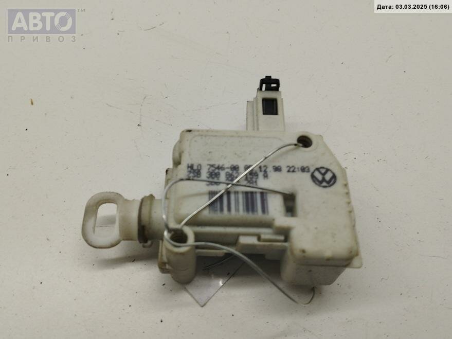 Активатор (привод) замка багажника Audi A6 C5 (1997-2005)