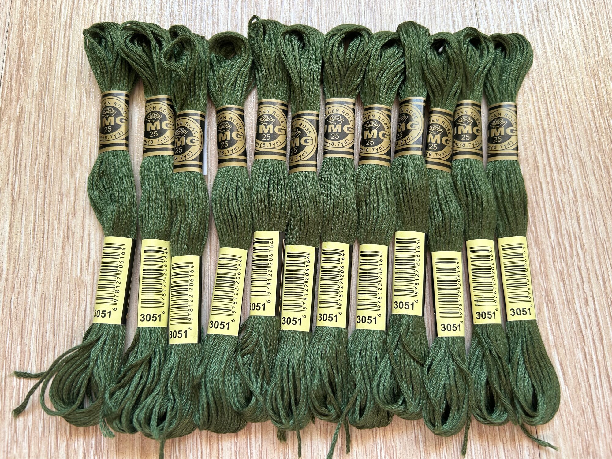 Нитки для вышивания JMC мулине (150-3866) 100% полиэфир 12 штук x 8 м