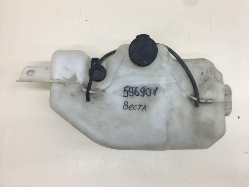 Бачок омывателя лобового стекла Lada Vesta 2015>