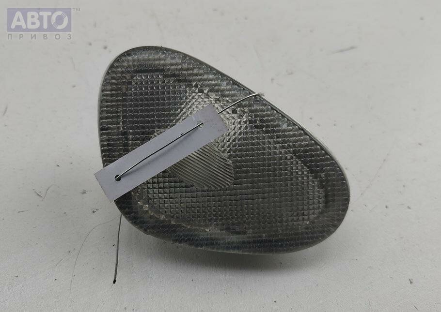 Фонарь салонный (плафон) Chrysler Voyager (1996-2000)