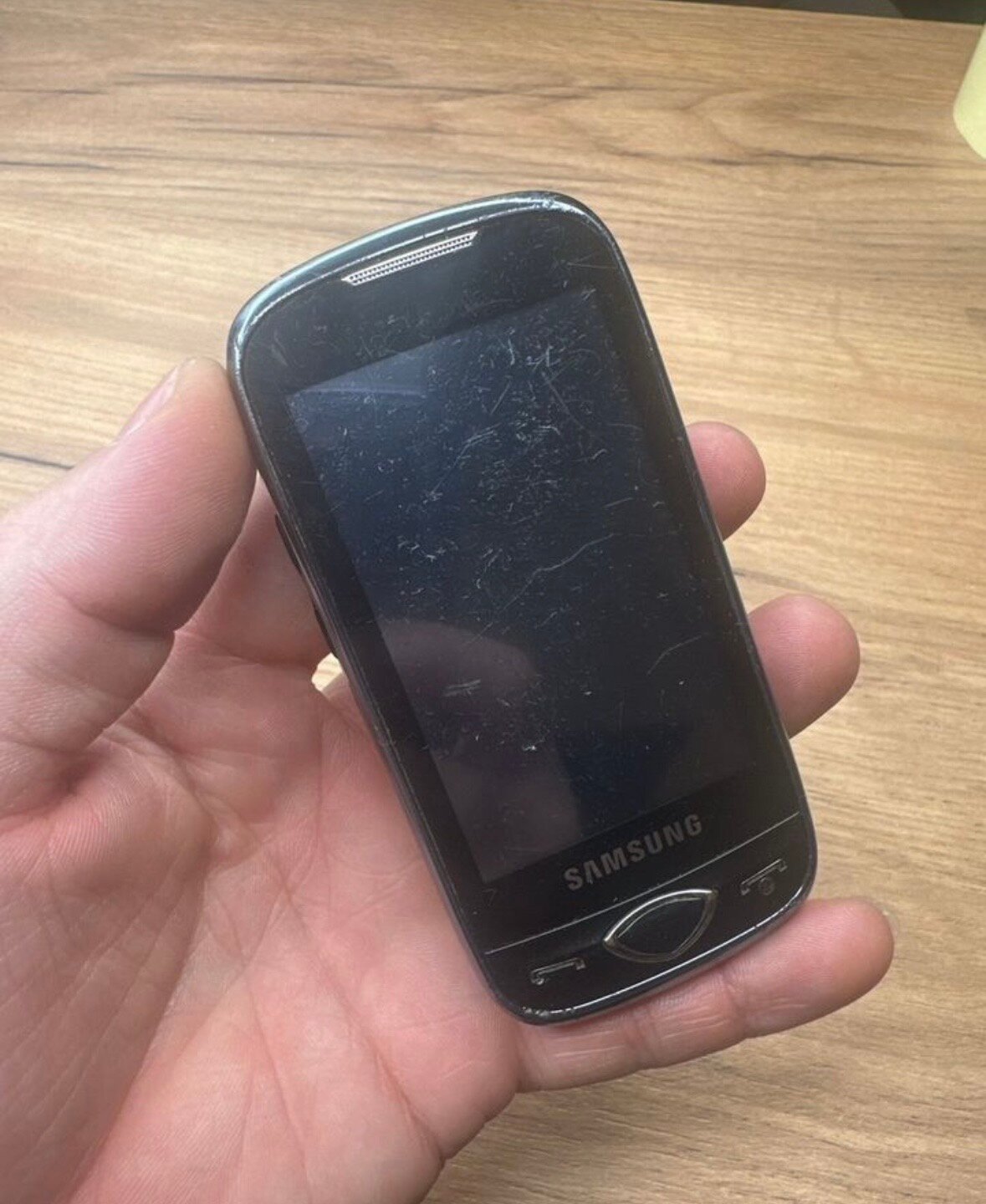 Samsung S5560