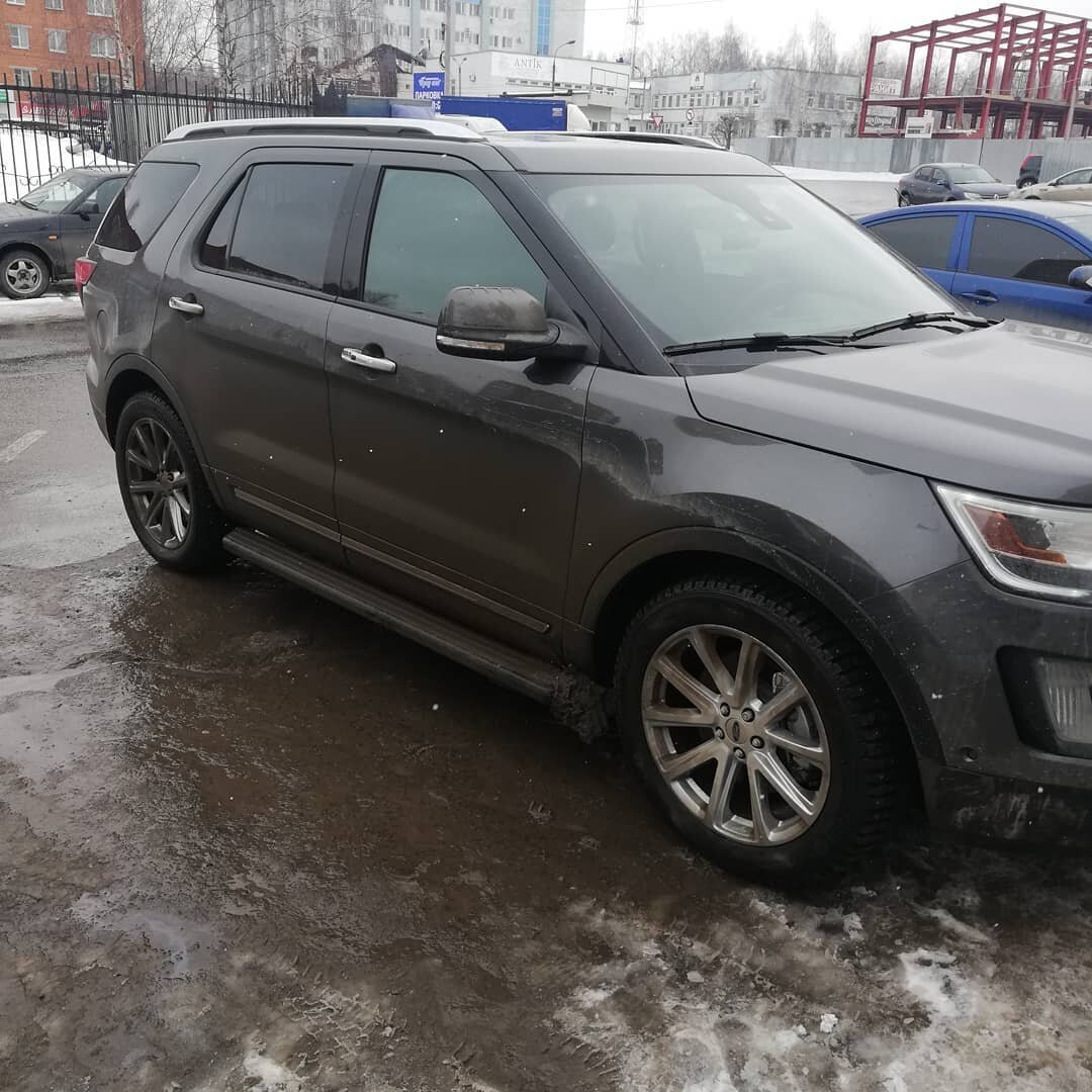 Каркасные автошторки на Ford Explorer V (2010-2019), внедорожник 5 дв, на передние двери, Zoomauto