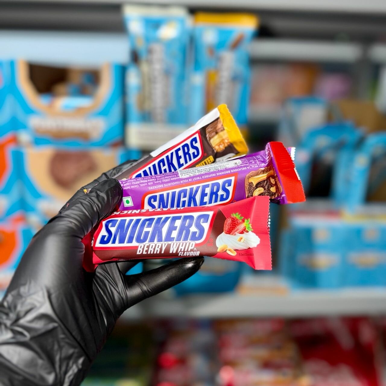 Шоколадные батончики Snickers Creamy Peanut Butter Single, Berry Whip, Brownie/Сникерс арахисовое масло, клубника, брауни 3 шт.