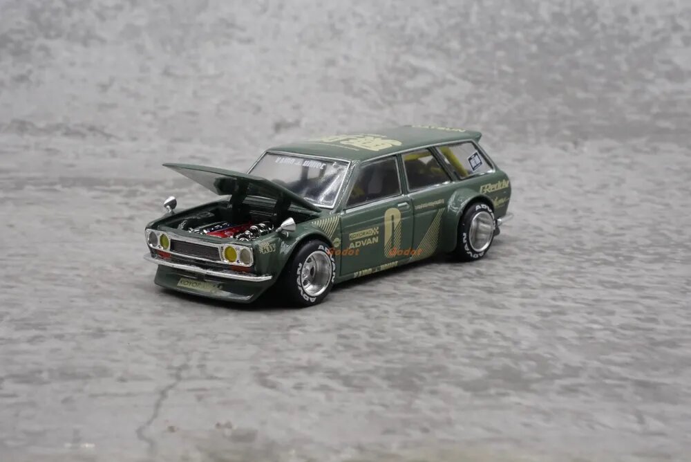 Машинка KAIDO HOUSE&MINIGT 1/64 KHMG010 Datsun 510 Wagon#0 Die-cast alloy car model toys gift
