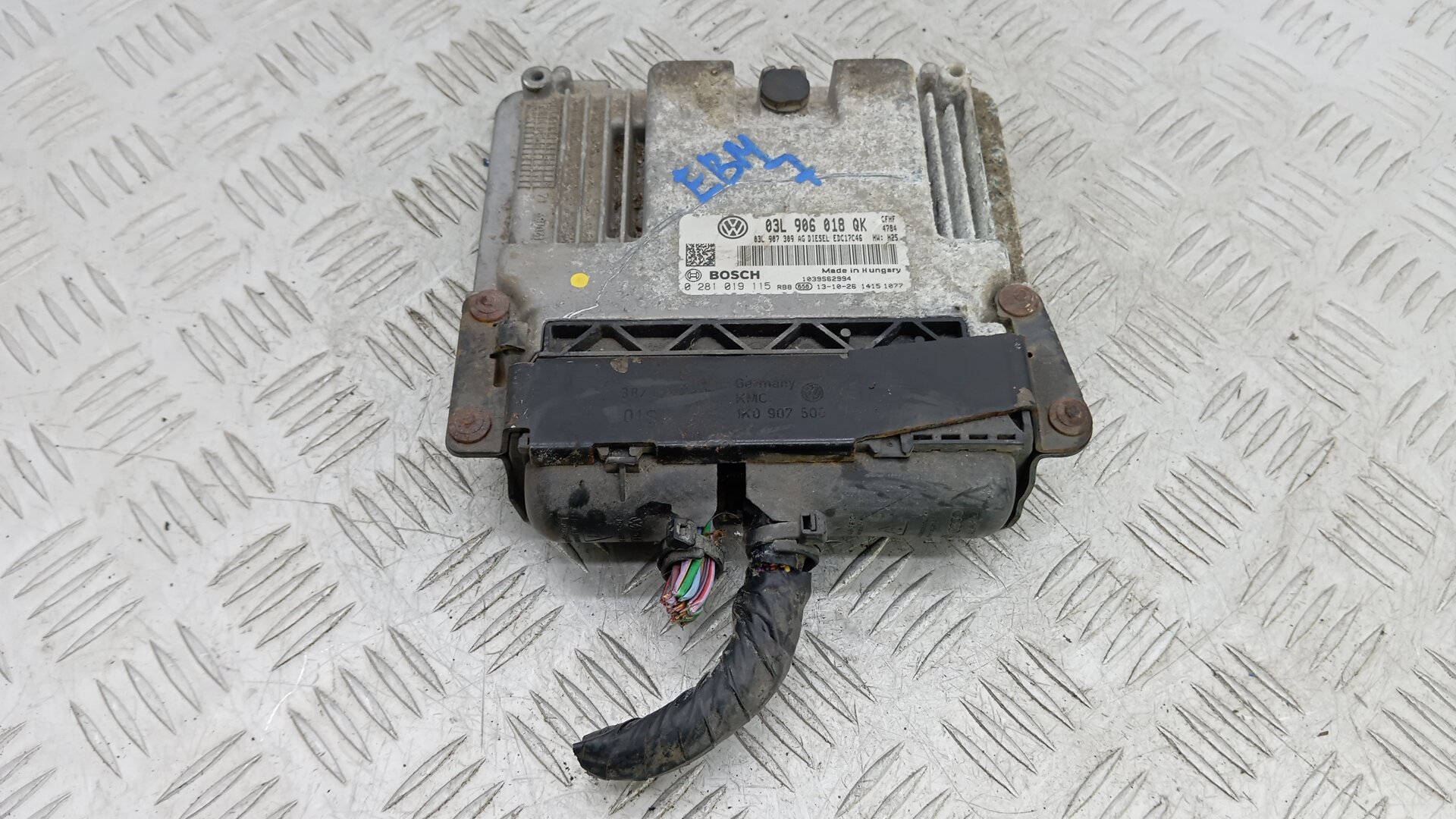 Блок управления двс SKODA YETI 1, Номер 03L906018QK, 0281019115