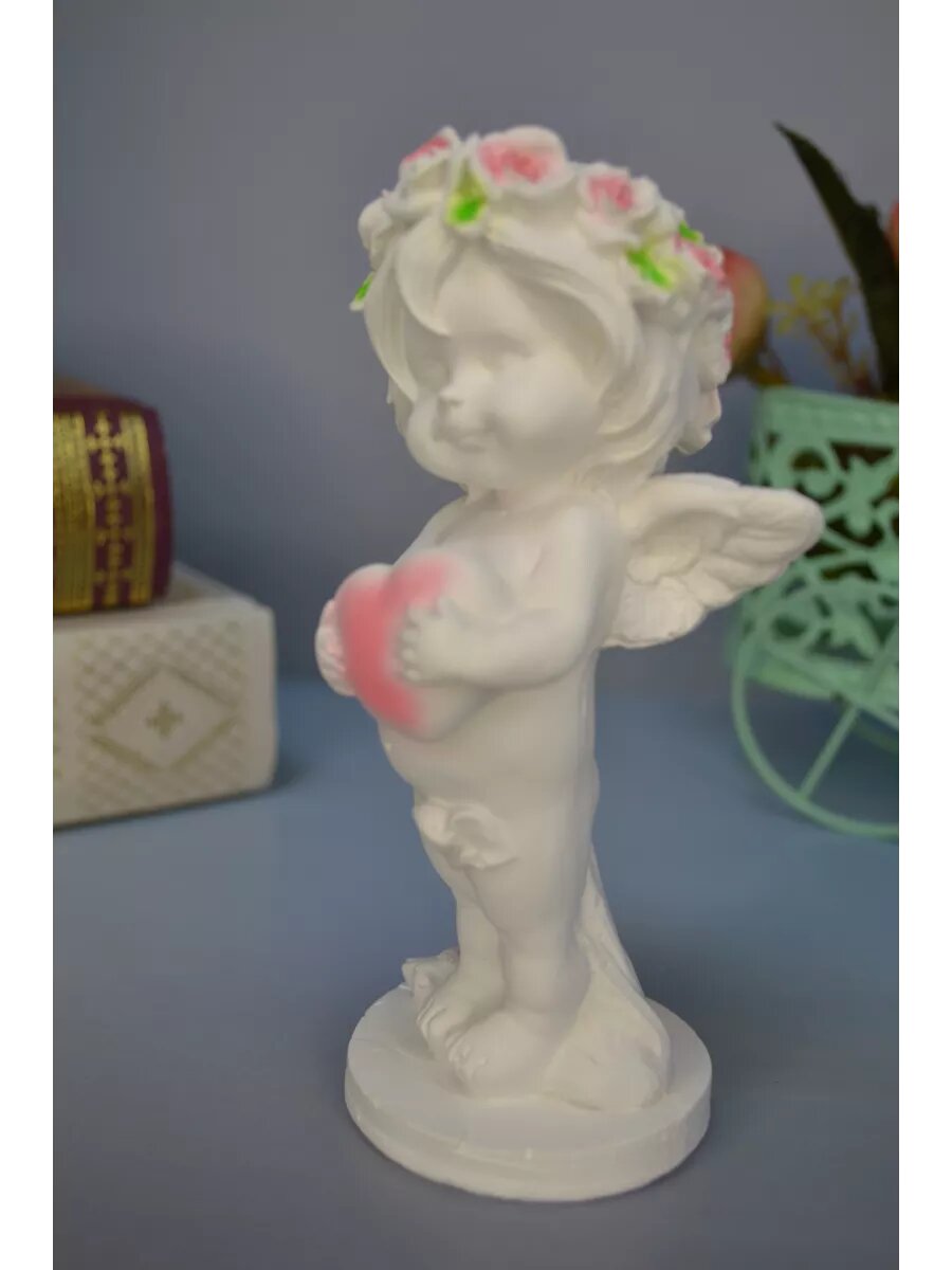 Статуэтка декоративная для интерьера Ангел с сердцем