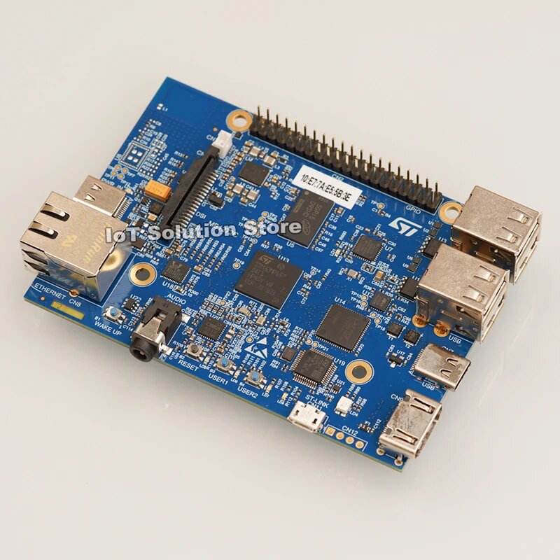 Набор для разработки STM32MP157D-DK1