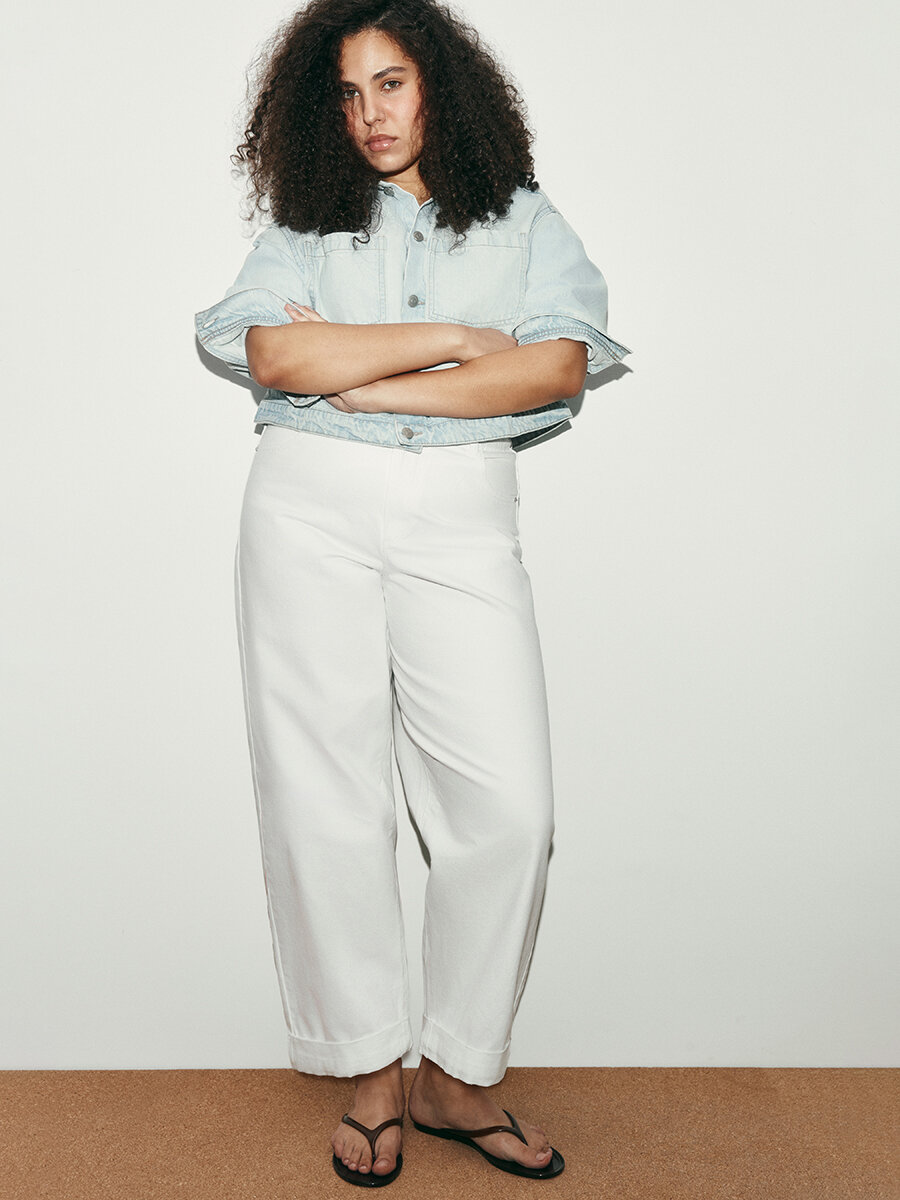 Джинсы бананы с высокой посадкой больших размеров 