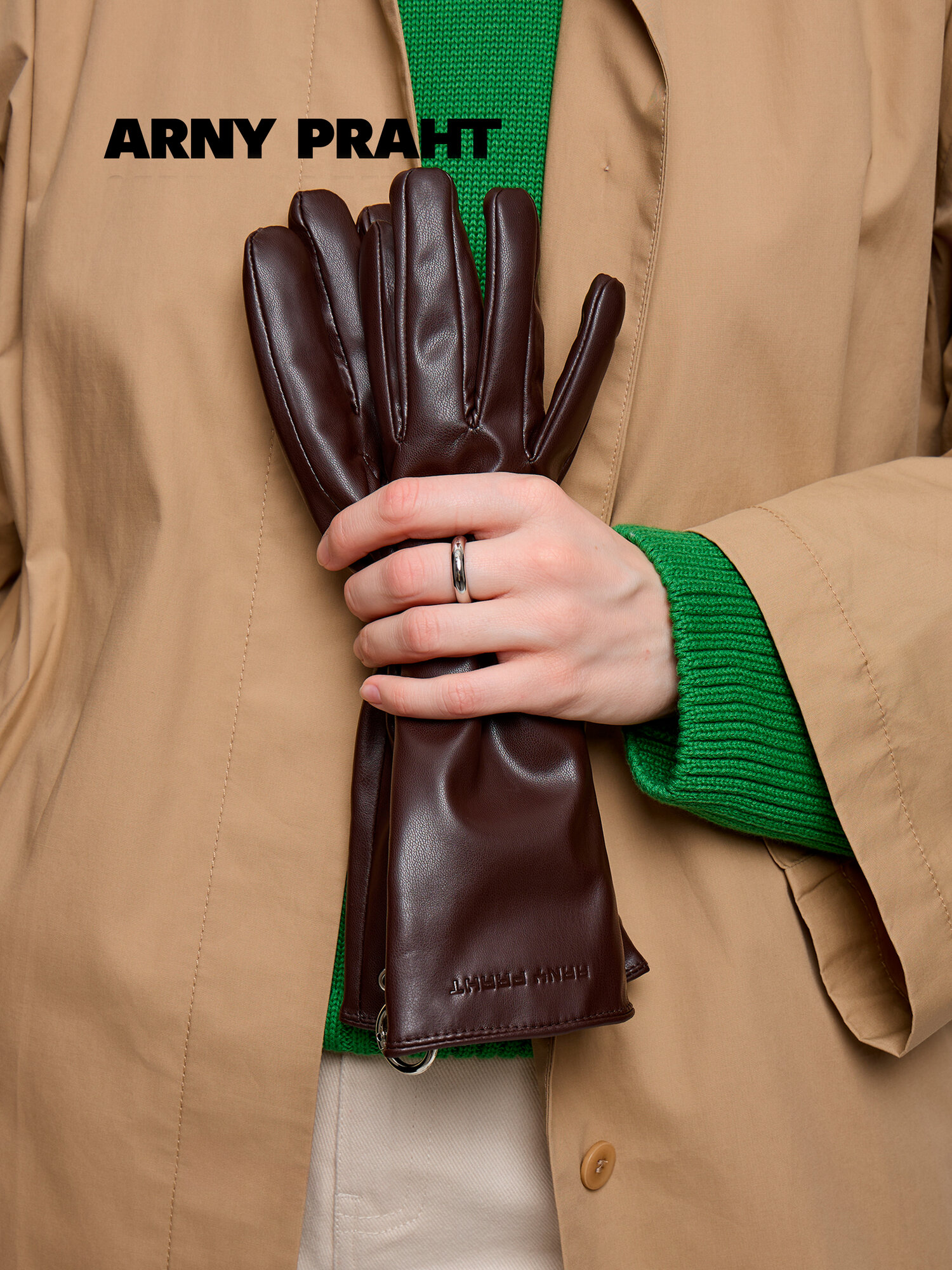 Перчатки для девочек и женщин