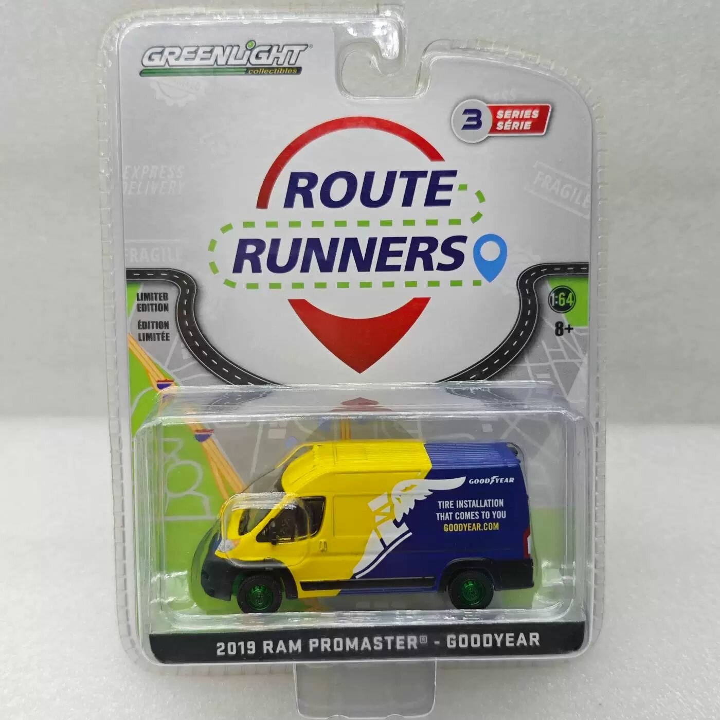 Машинка Green Light MODEL 1:64 2019 RAM PROMASTER-GOODYEAR Die-cast Alloy Model Collection Toy Children Gifts