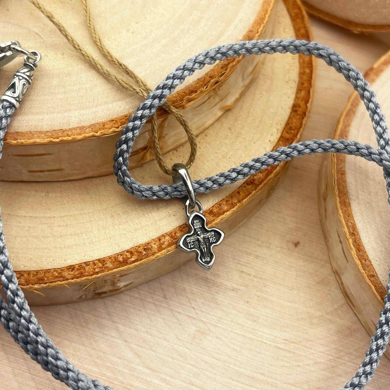 Крестик, серебро, 925 проба, чернение, родирование