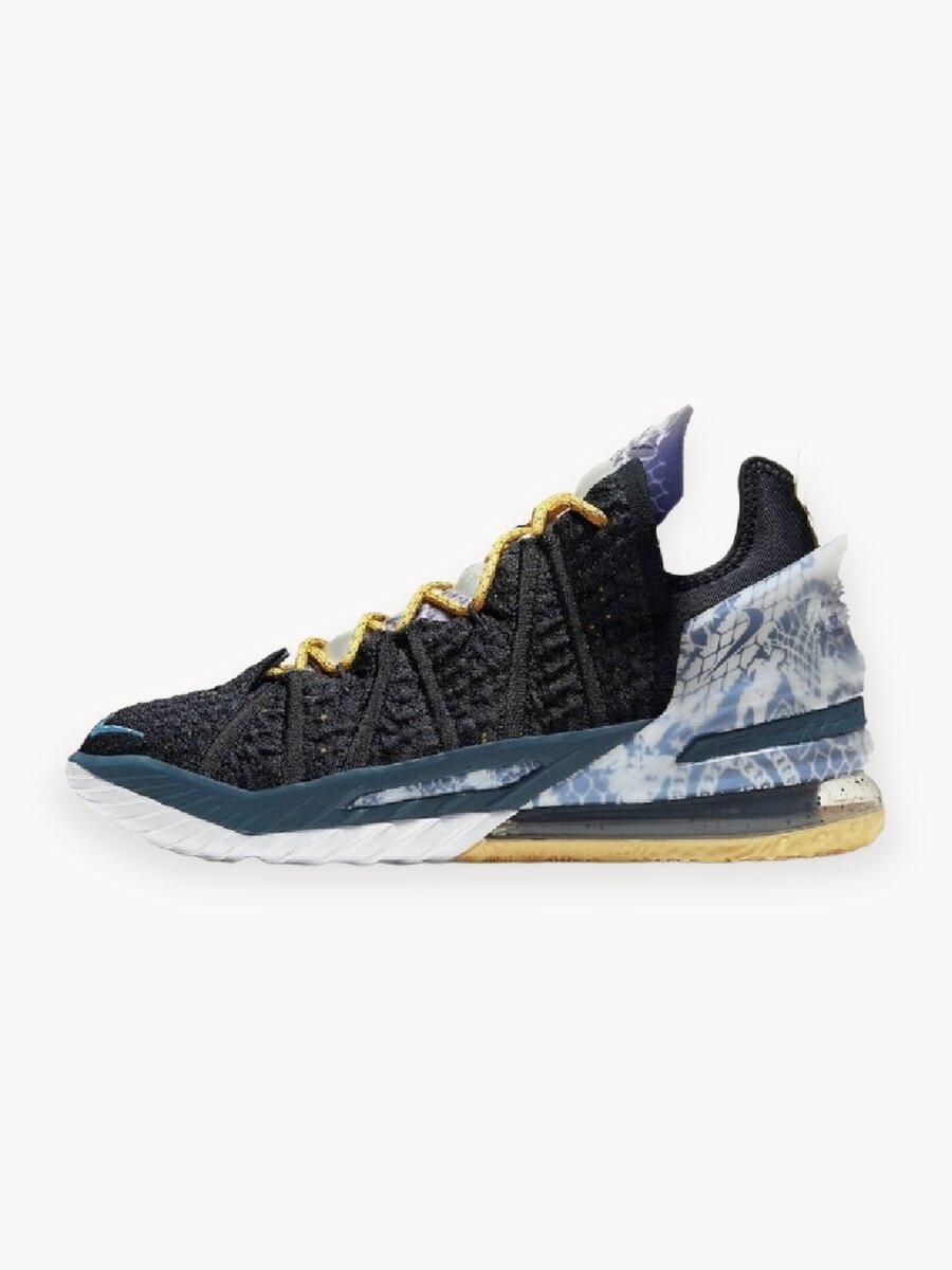 Кроссовки Lebron 18