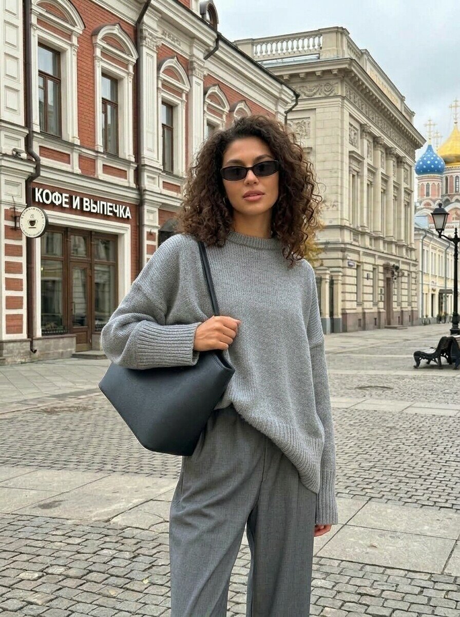 Свитер