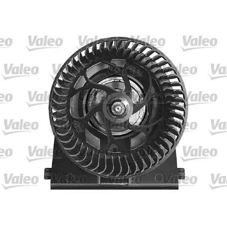 Моторчик отопителя от официального дистрибьютора, VALEO, артикул 698262